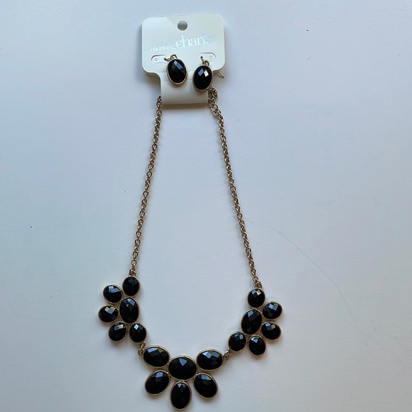 Charming Charlie | Jewelry | Adjustable Black And Gold Necklace And ...